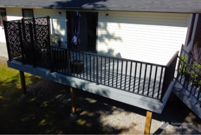 Trex Foggy Wharf Deck with Black Hideaway Privacy Screens